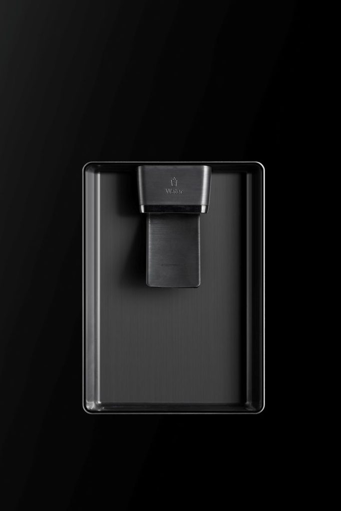 Hisense 263L Bottom Freezer Fridge with Water Dispenser- Black Glass ...